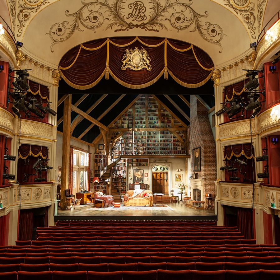 Blithe Spirit – Splinter Scenery